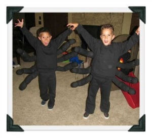 How to Make a Spider Costume - Quick and easy DIY Spider Costume