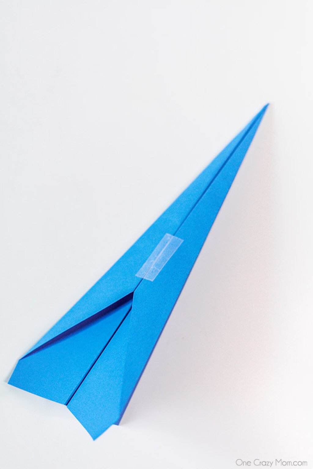 How to make a paper airplane - easy step by step instructions