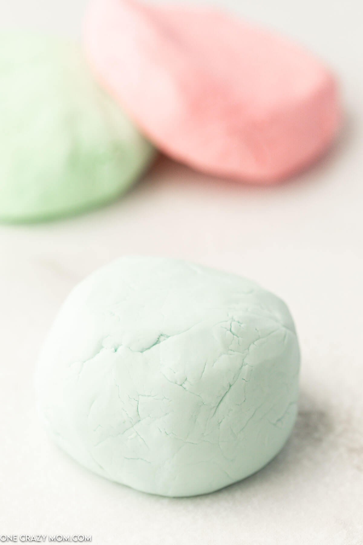 Cloud Dough Recipe - Easy 3 ingredient DIY