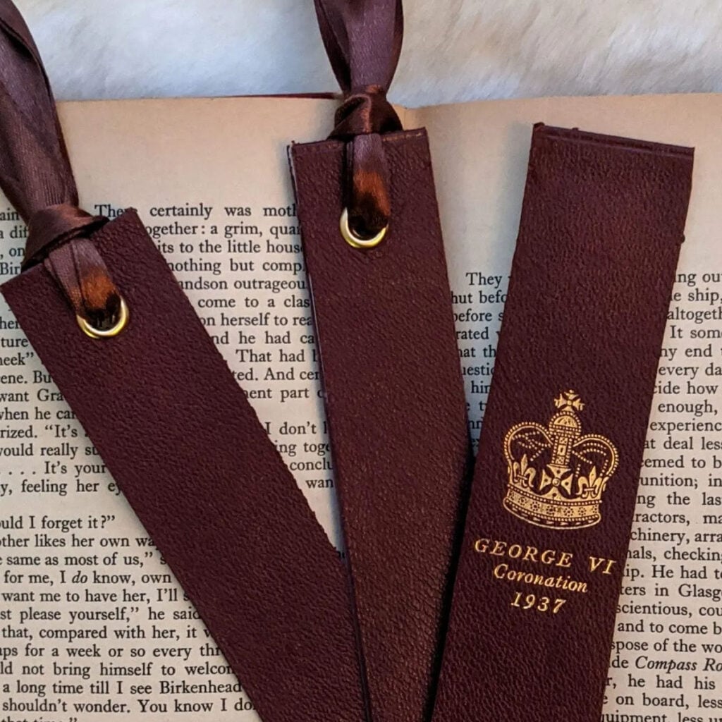 DIY Bookmark Ideas - One Crazy Mom