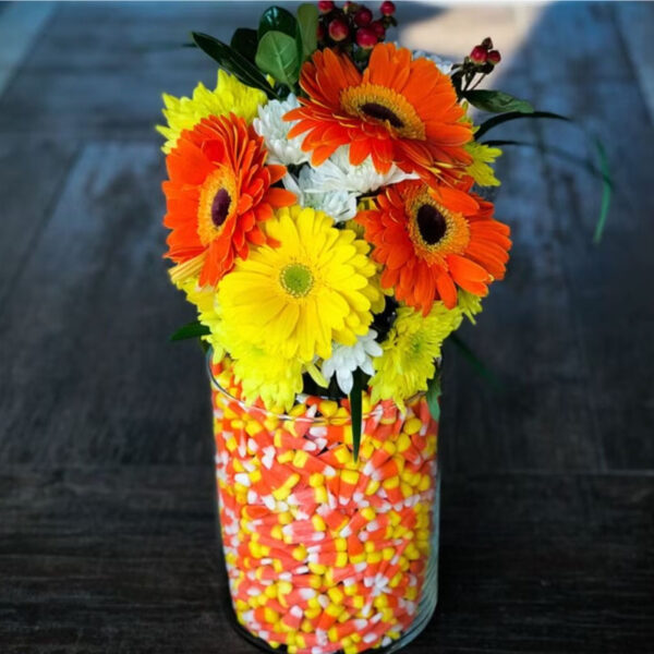 Candy Corn Decorations - 35 Candy Corn Decor Ideas